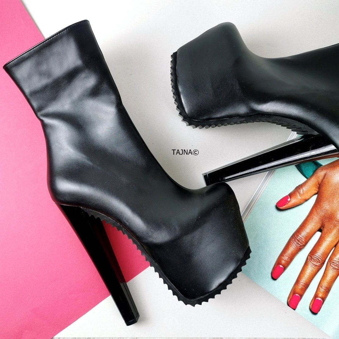 Tooth Sole Black Chunky Heel Boots | Tajna Club