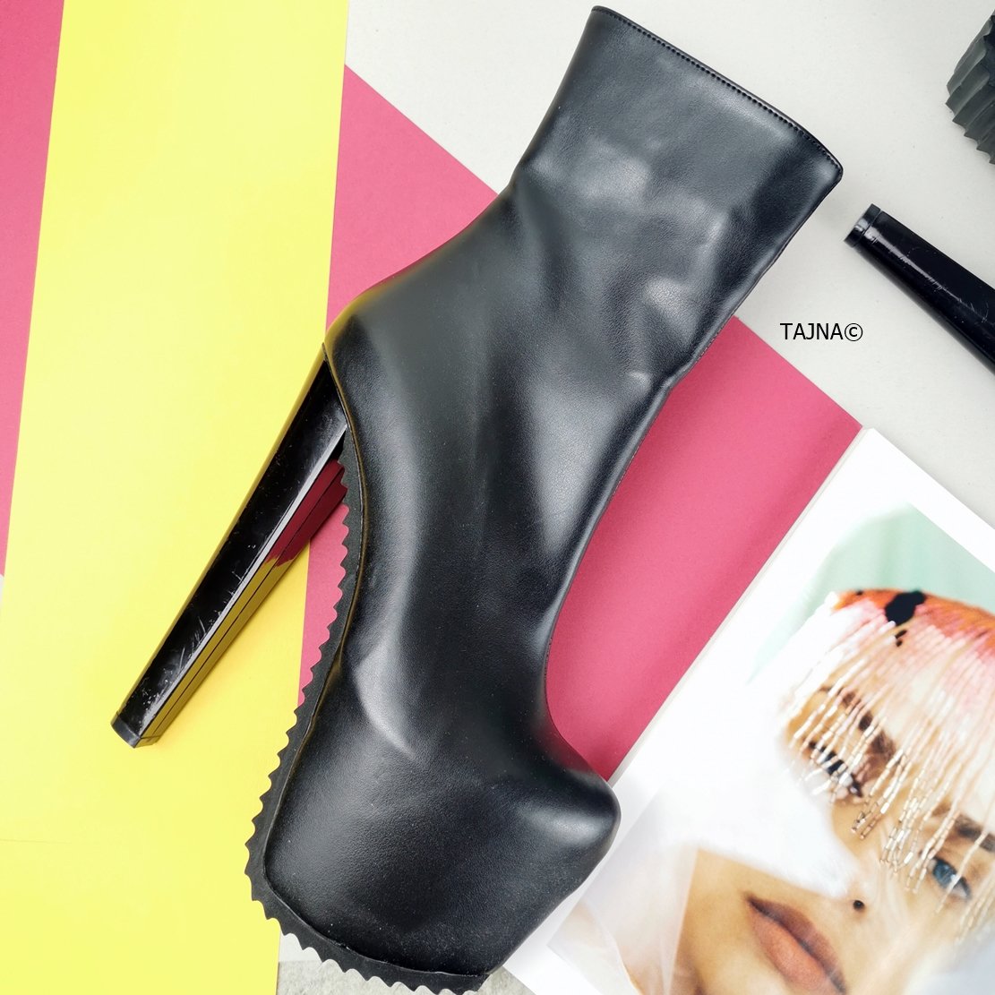 Tooth Sole Black Chunky Heel Boots | Tajna Club